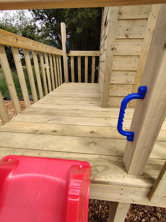 Nic House - Bespoke Outdoor Entertainment Areas